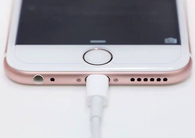 Want Your iPhone To Charge Faster? Avoid Doing These Mistakes - SHEfinds