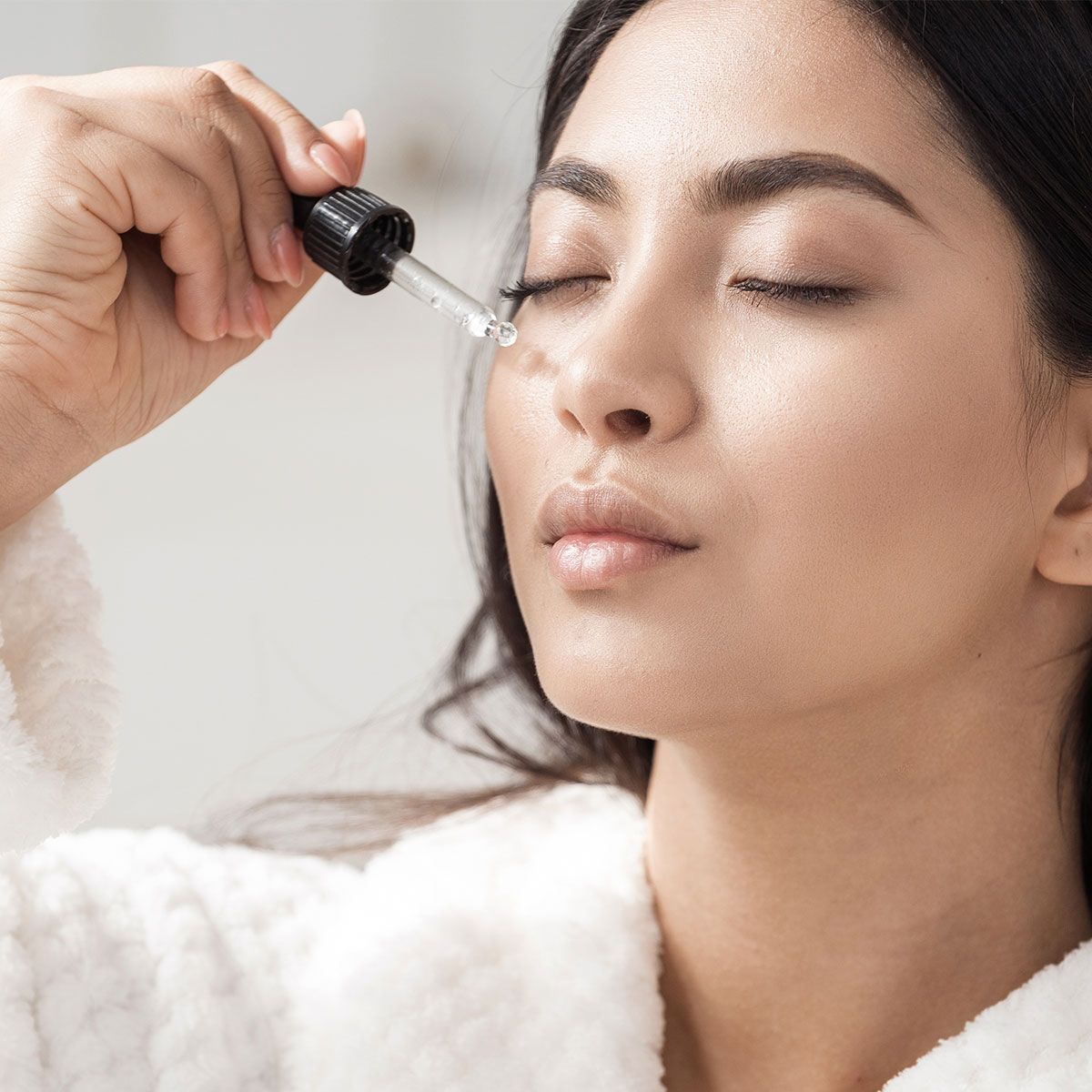 A Dermatologist Tells Us The Best Dark Spot Serum To Take Years Off ...