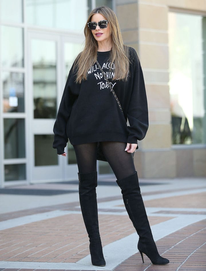 Sofia Vergara Rocks The ‘No Pants’ Trend On Instagram—She’s Got Legs ...