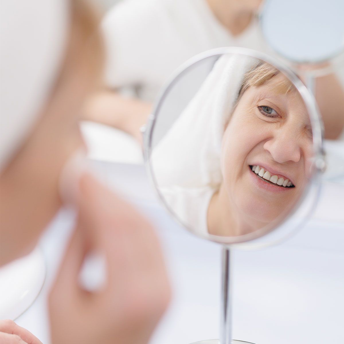 A Makeup Artist Tells Us How To Properly Cover And Conceal Age Spots ...
