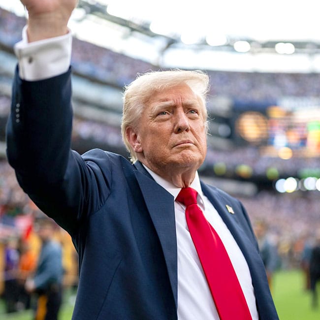 Twitter Is Destroying Donald Trump After He ‘Refuses To Leave The Stage ...