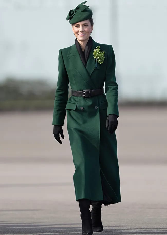 Royal Fans Can’t Get Over Kate Middleton’s Emerald Green Coat And ...