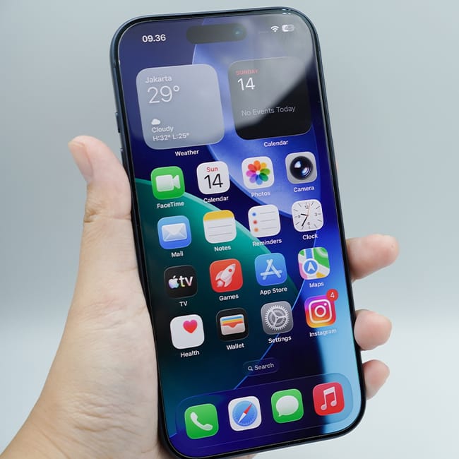 iPhone Running Slow? Experts Recommend Removing These Apps - SHEfinds