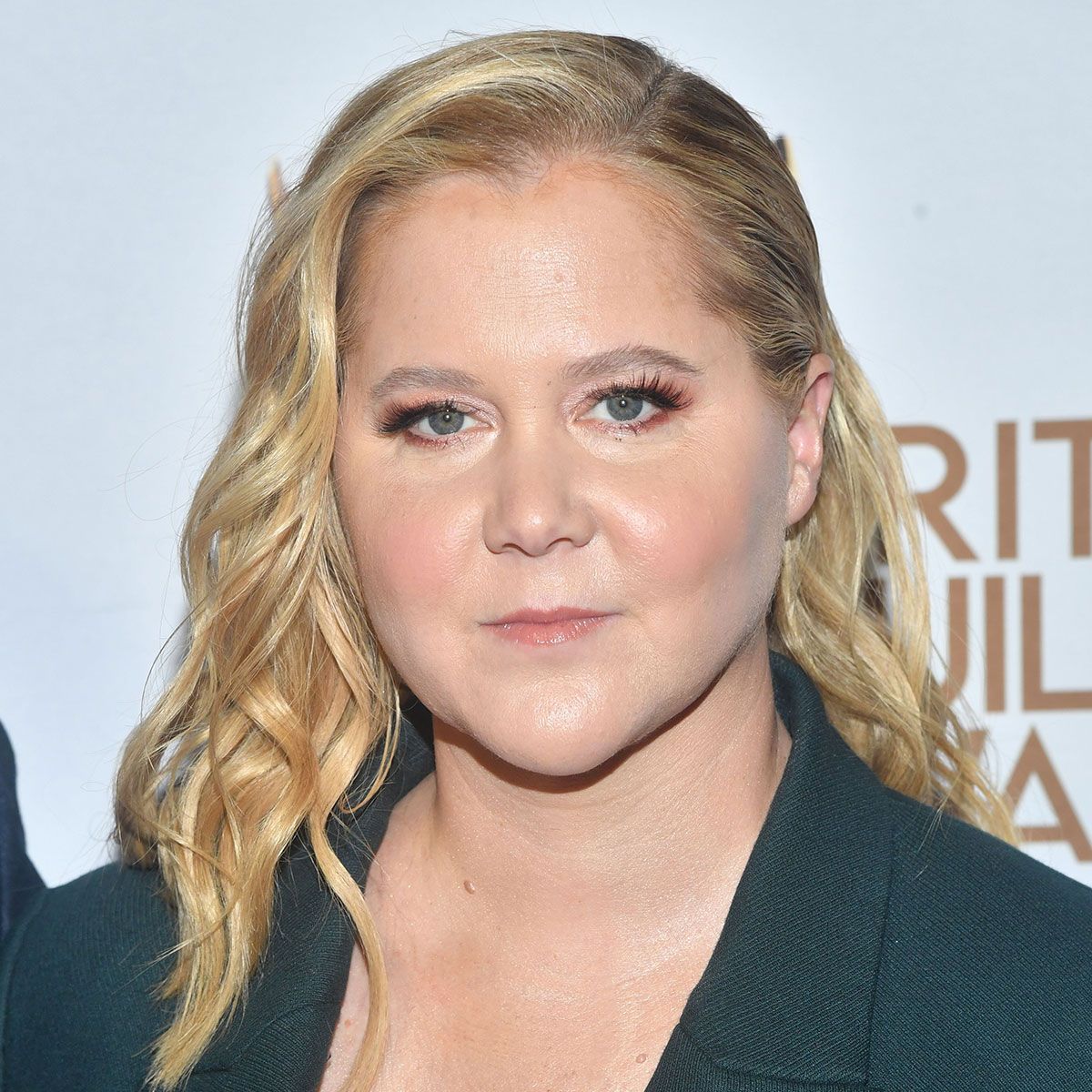 Amy Schumer Shares Before-And-After Aging Photos And Tells 20-Year-Old ...