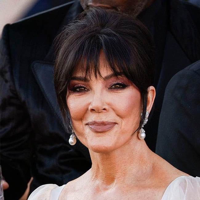 Kris Jenner Accused Of The ‘Worst Photoshop’ On Her Legs - SHEfinds