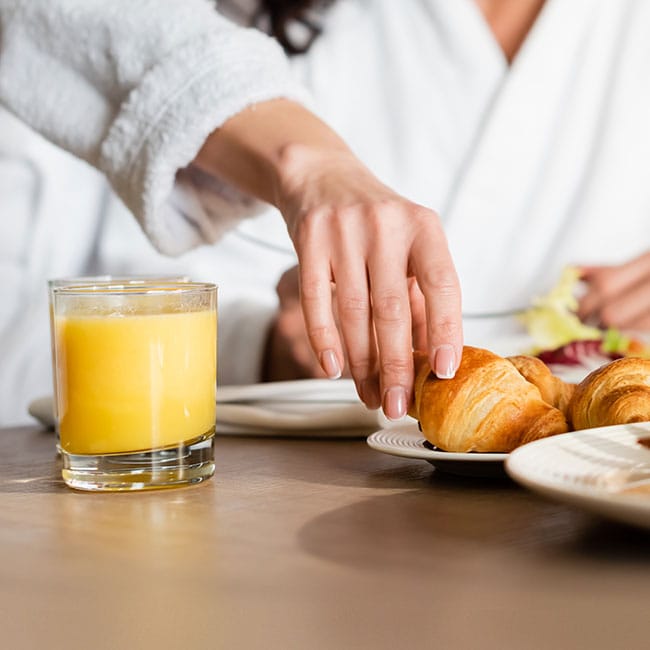 The Worst Breakfast Foods That Harm Your ‘Gut Brain Connection’ - SHEfinds
