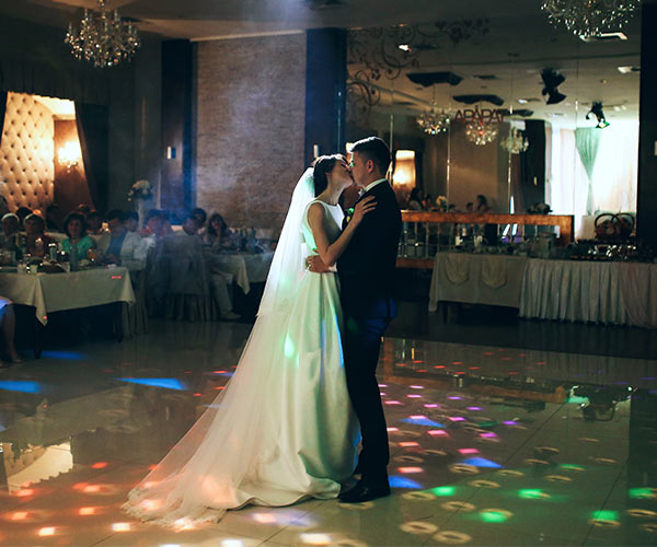 5 Things That Will Change On The Day Of Your Wedding - SHEfinds