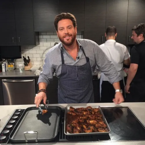 Hottest Male Chefs | Sexiest Male Chefs - SHEfinds