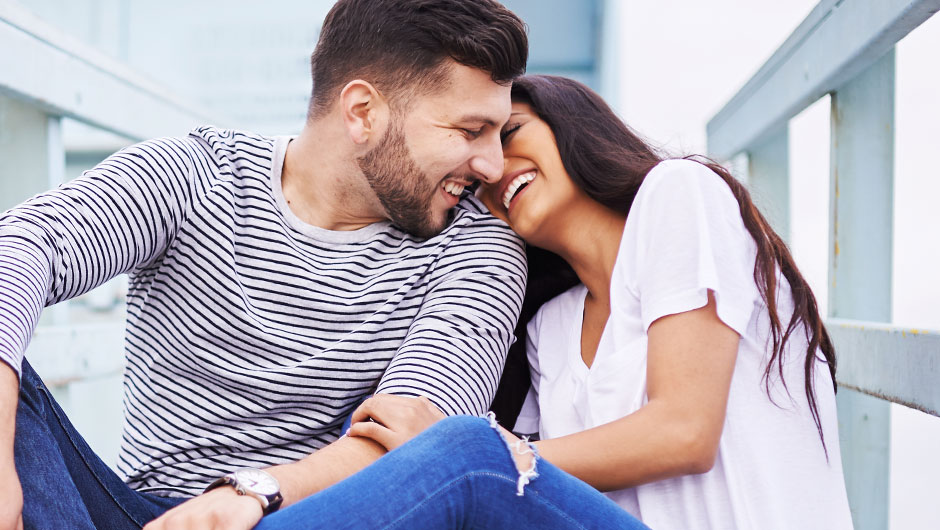 How To Talk To Your Boyfriend About Getting Engaged - SHEfinds