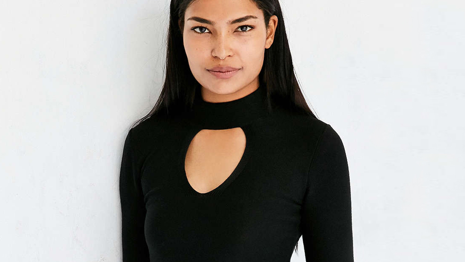 Choker top trend - SHEfinds