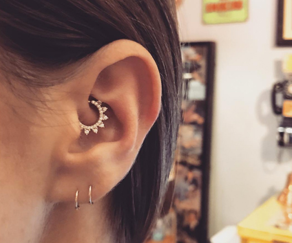 This Is The Biggest Piercing Trend Of 2017, According To A Piercer ...