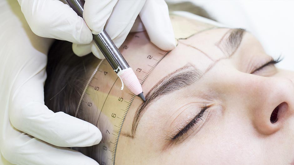 The Scary Downside To Microblading That No One Tells You About - SHEfinds