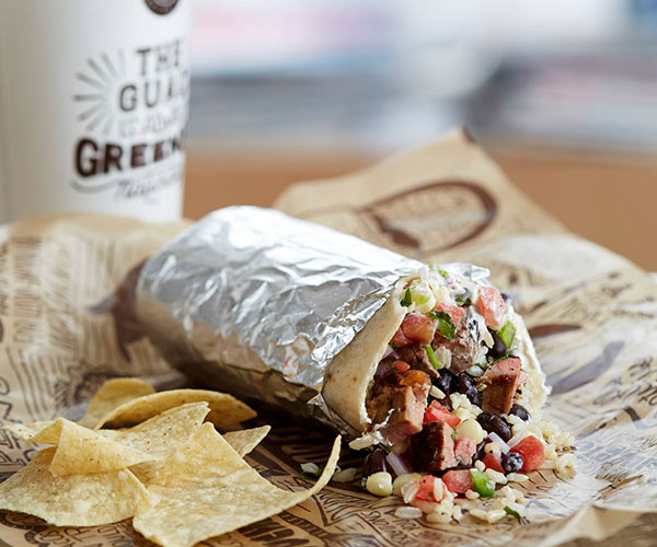 The One Thing You Should Never Say When Ordering Food At Chipotle ...