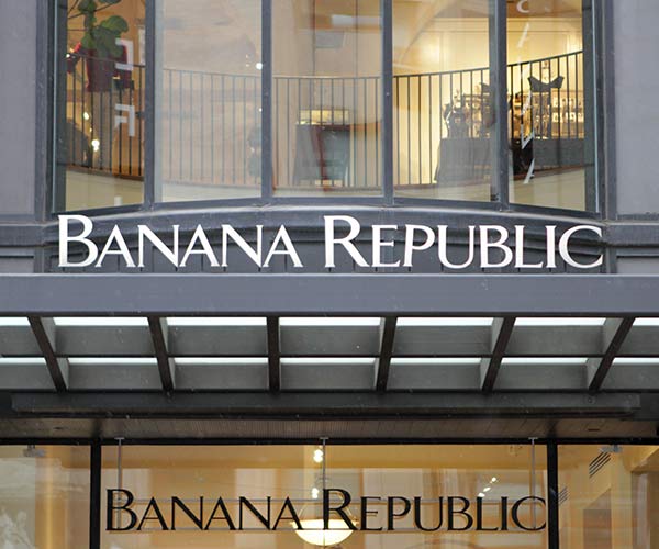 5 Brands That Are Great For Petite Sizes - SHEfinds