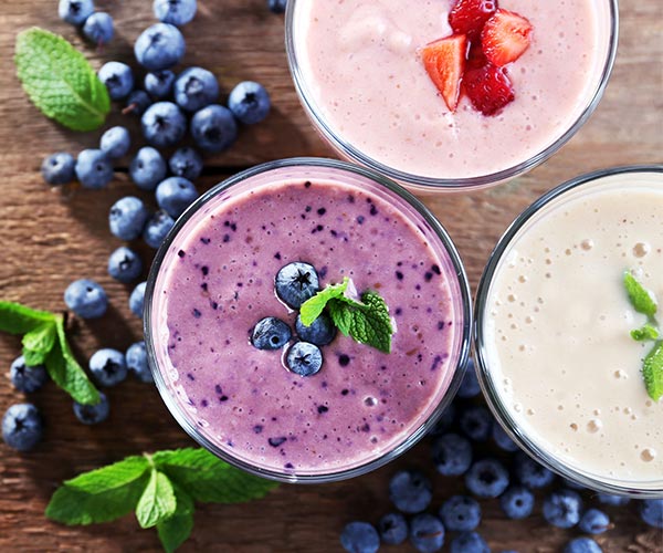 6 Morning Shakes For Digestion - SHEfinds