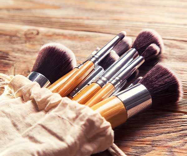 How To Use Foundation To Fake Clearer Skin - SHEfinds