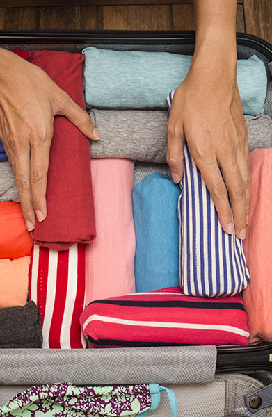The Ultimate Guide To Packing Your Clothes Without Wrinkling Them ...