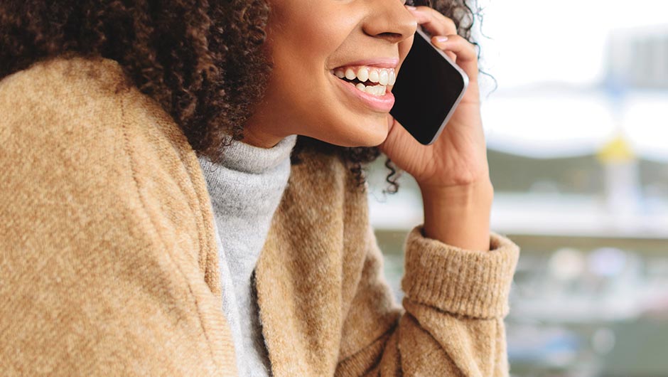 5 People You NEED To Call As Soon As You Get Engaged - SHEfinds