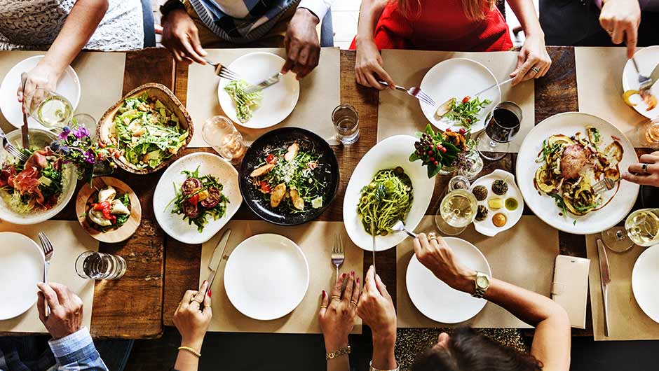 4 Dishes You Should Never Order At A Restaurant Because They’re A Total ...