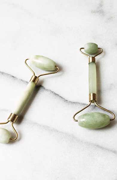 Here’s Everything You Need to Know About Jade Rolling, The Hottest New ...