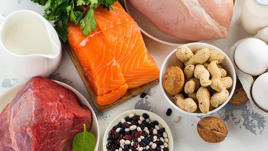 The One Protein You Should Eat For Sagging Skin, According To Experts ...