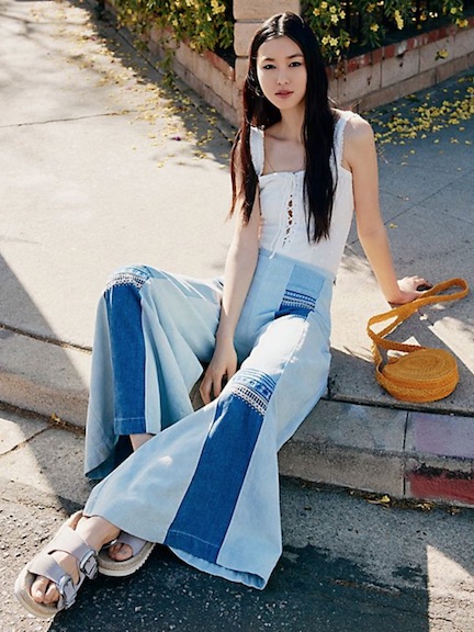 We Never Expected To See Pants Like THIS–But Now It’s A Huge Trend ...