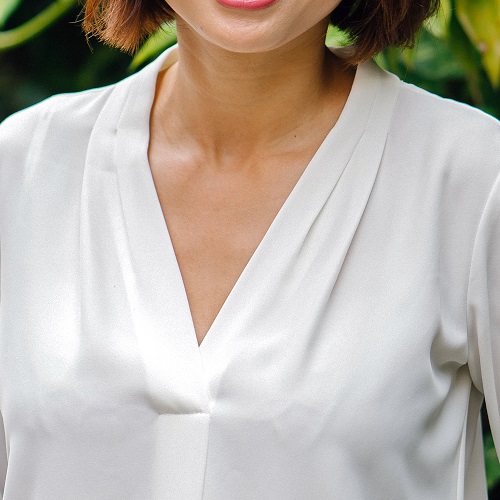 FYI, This Is The Perfect Spring Top–It Looks Good On Everyone And You ...