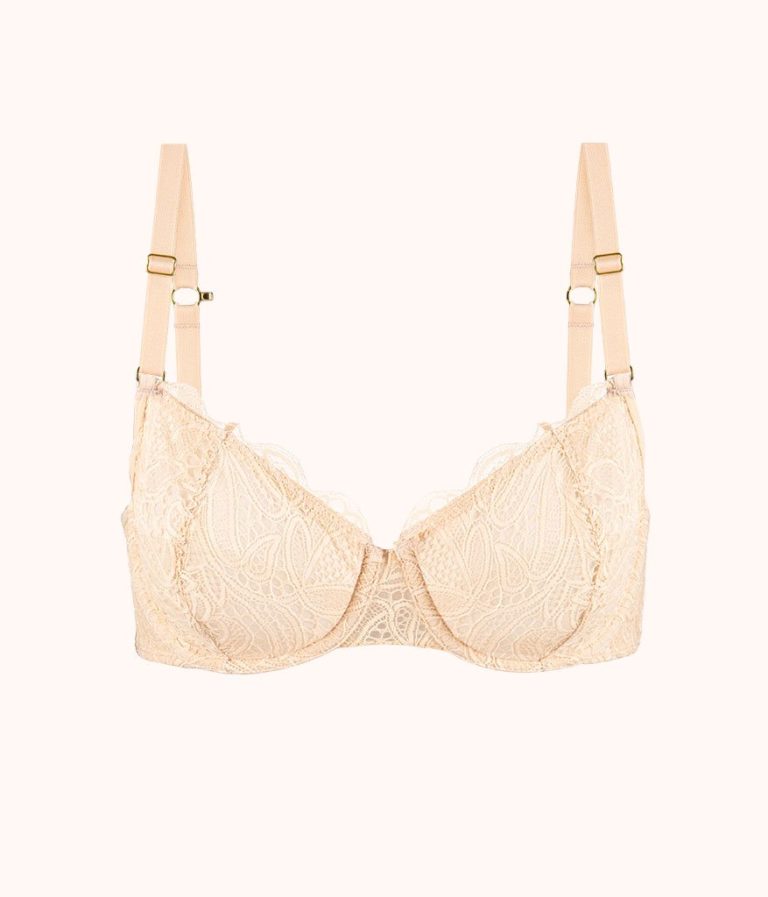 This Is The Comfortable, Pretty Lace Bra You Need In Your Lingerie ...