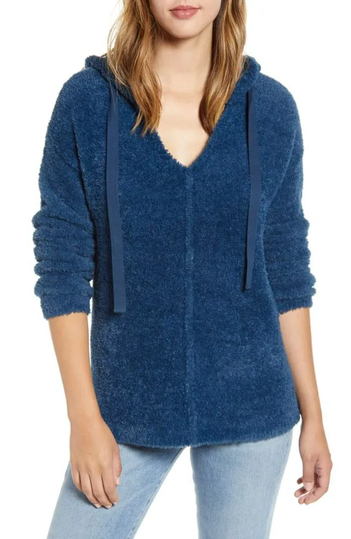 Every Woman Should Own This Cozy Sweater For Winter–It’s Only $34 At ...