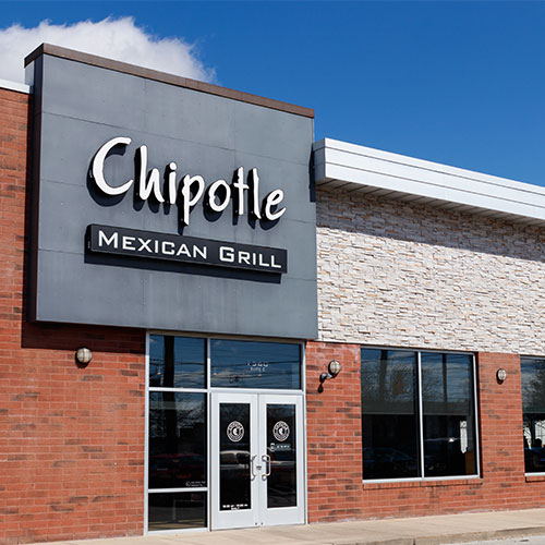 Chipotle Just Announced HUGE Changes To Its Restaurants For COVID–We’re ...
