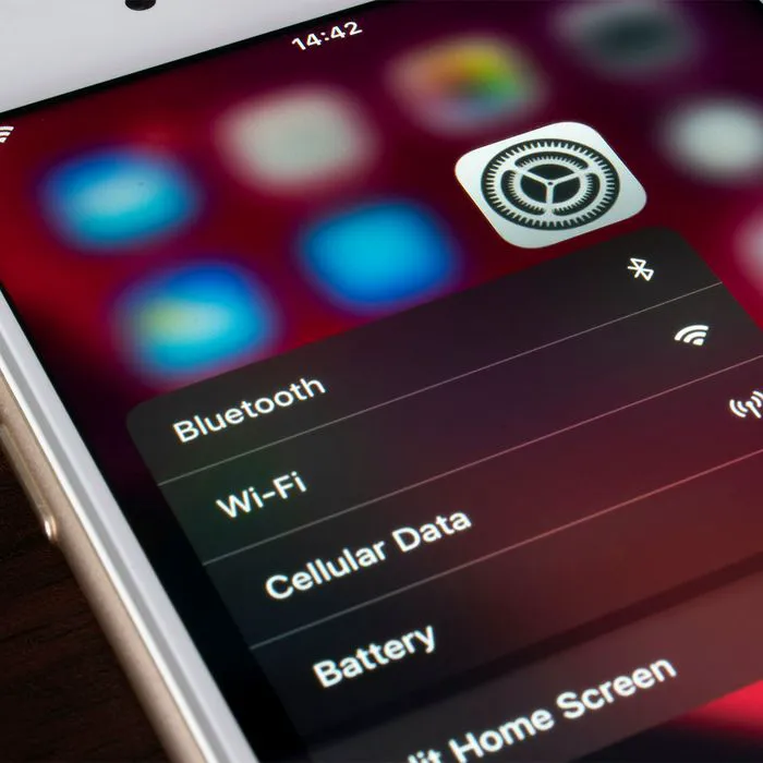 You NEED To Change This iPhone Setting Right Now To Protect Your Data ...