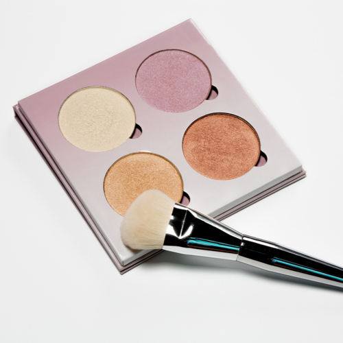 3 Highlight Tricks To Take 10 Years Off Your Face Instantly - SHEfinds