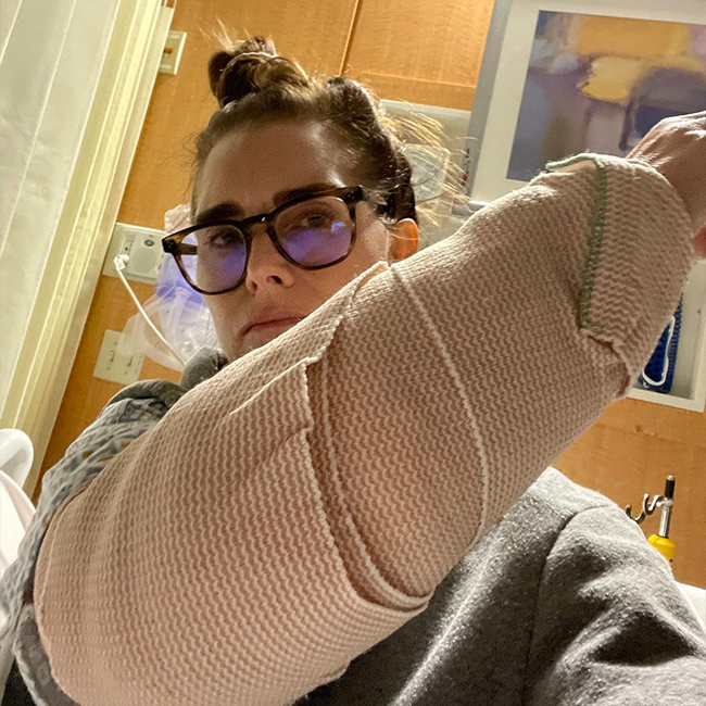 You Can Get Everything You Need To Make This Wanda Maximoff ‘Infinity ...