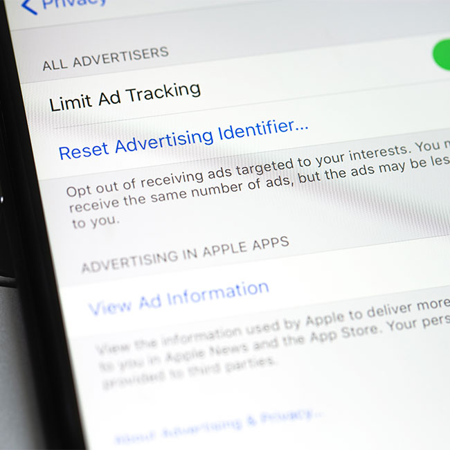 You NEED To Disable These iOs Features Right Now, According To Tech ...