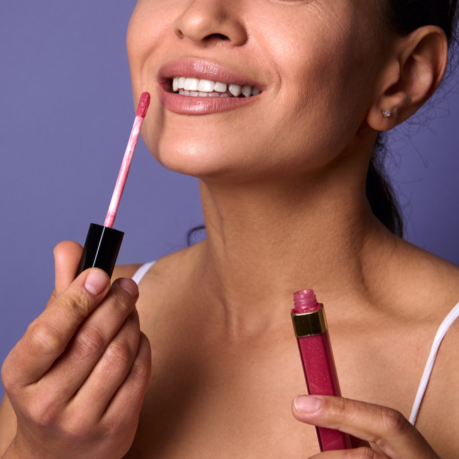 The Anti-Aging Lipstick Trick Every Woman Over 40 Should Be Following ...