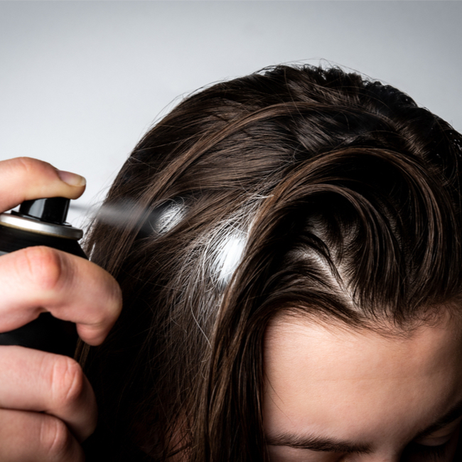 Hairstylists Say This Is The Worst Dry Shampoo Ingredient For Thinning ...