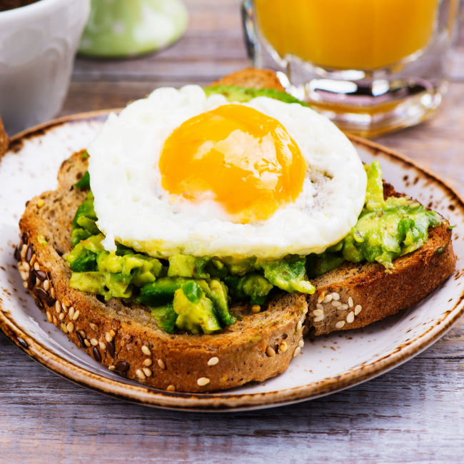 3 Low-Sugar Breakfast Foods You Can Eat Every Day Without Gaining ...