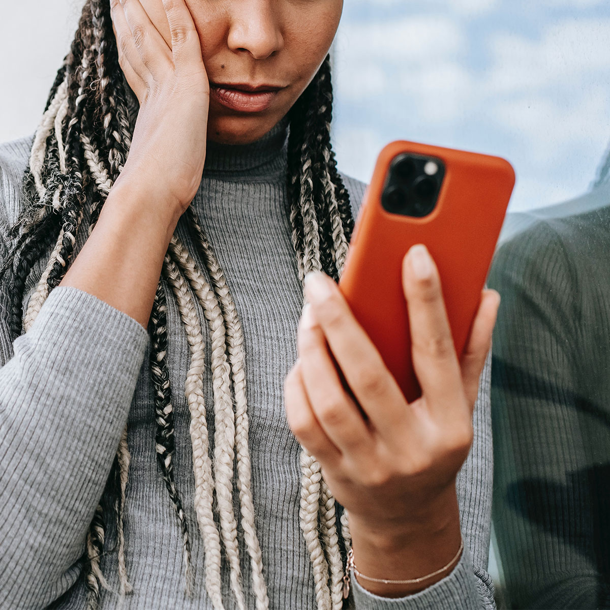 How To Stop Comparing Yourself To Others, According To Experts - SHEfinds