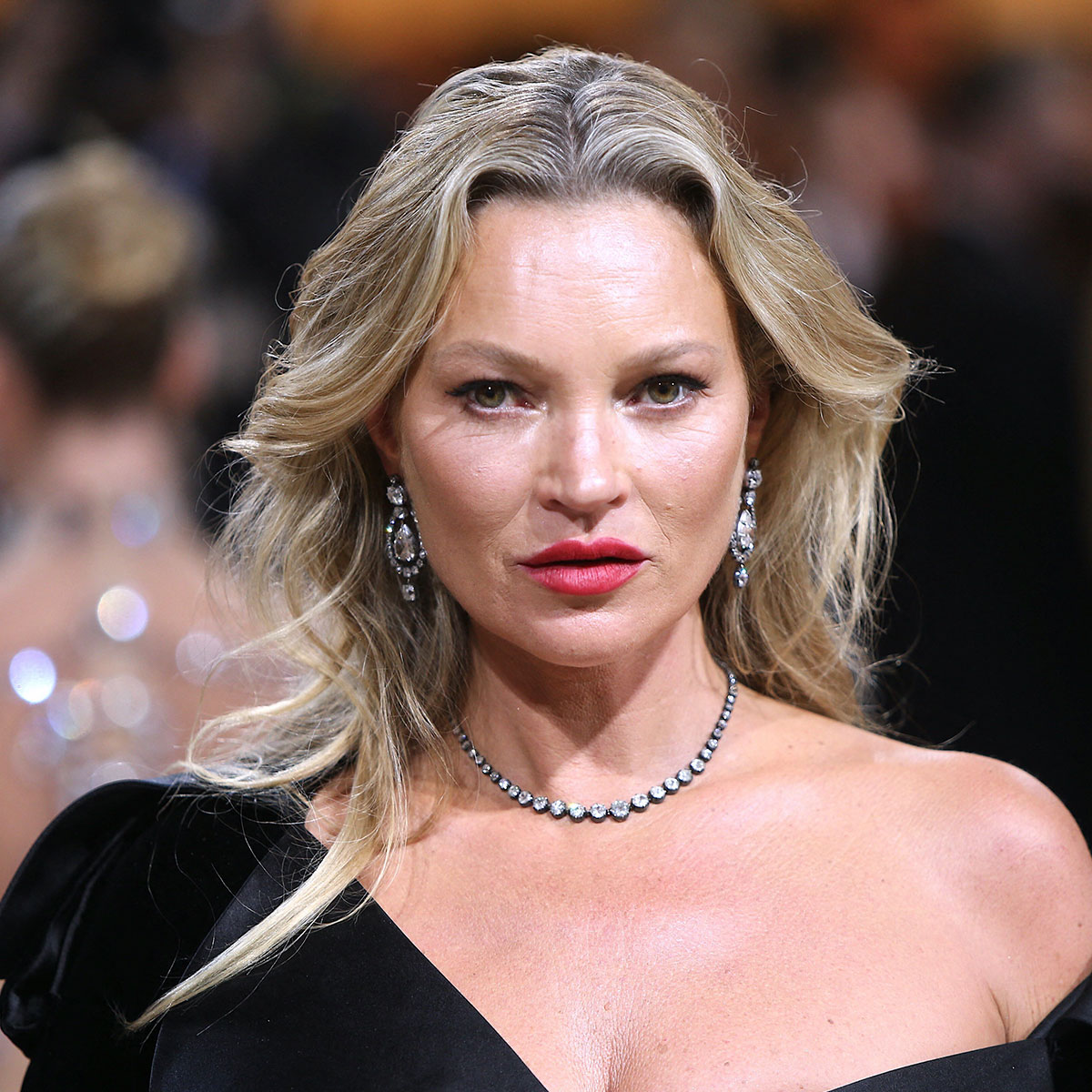 Fans React To Photos Of Margot Robbie’s Early Career: ‘No One Is ...