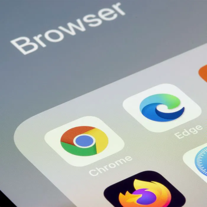 4 iPhone Apps No One Should Have On Their Phones Anymore In 2020 ...