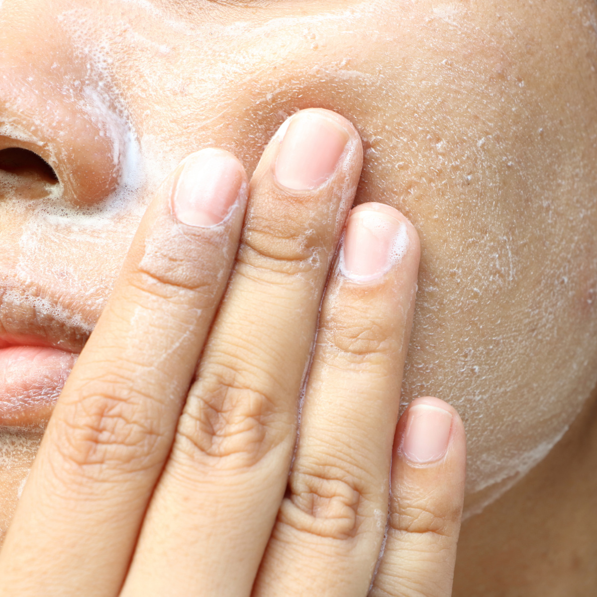 The Right Way To Get Rid Of Cuticles, According To A Celebrity ...