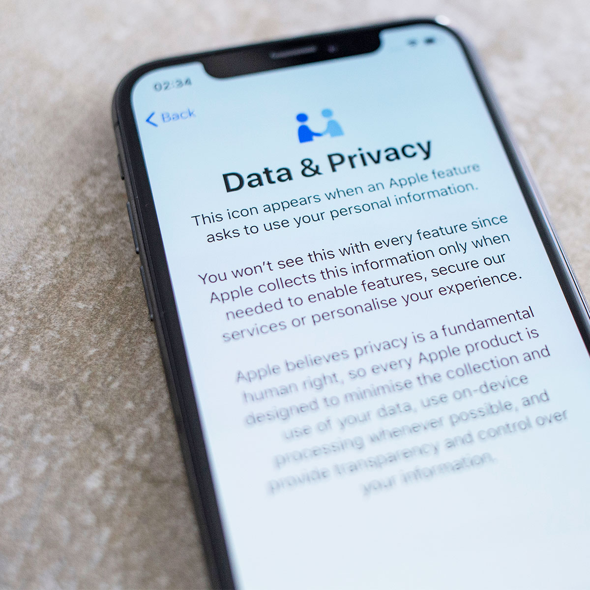 Enabling This One iPhone Setting Could Free Up So Much Data, Experts Say - SHEfinds