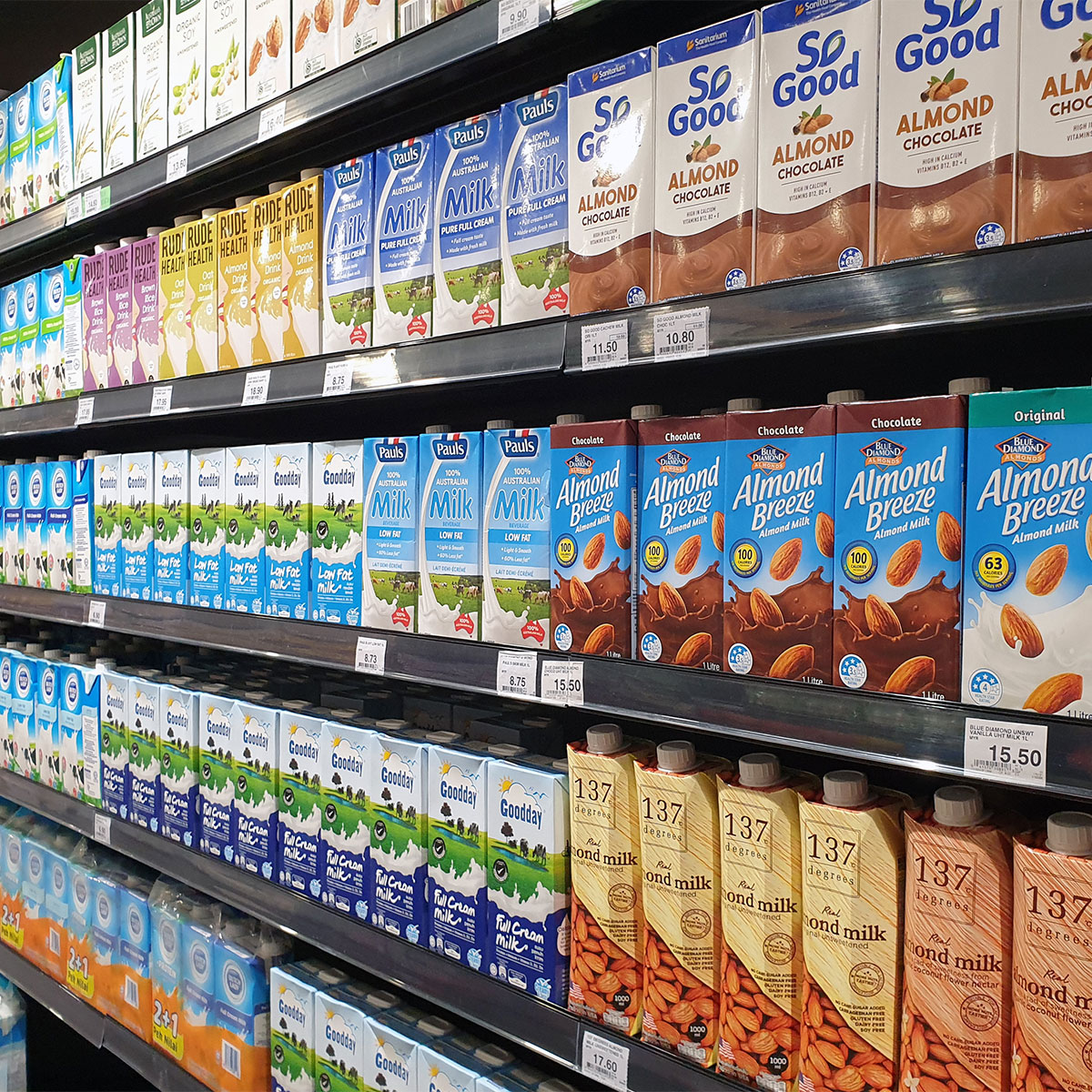 Dietitians Say You Should Avoid This One Type Of Milk If You Want To ...