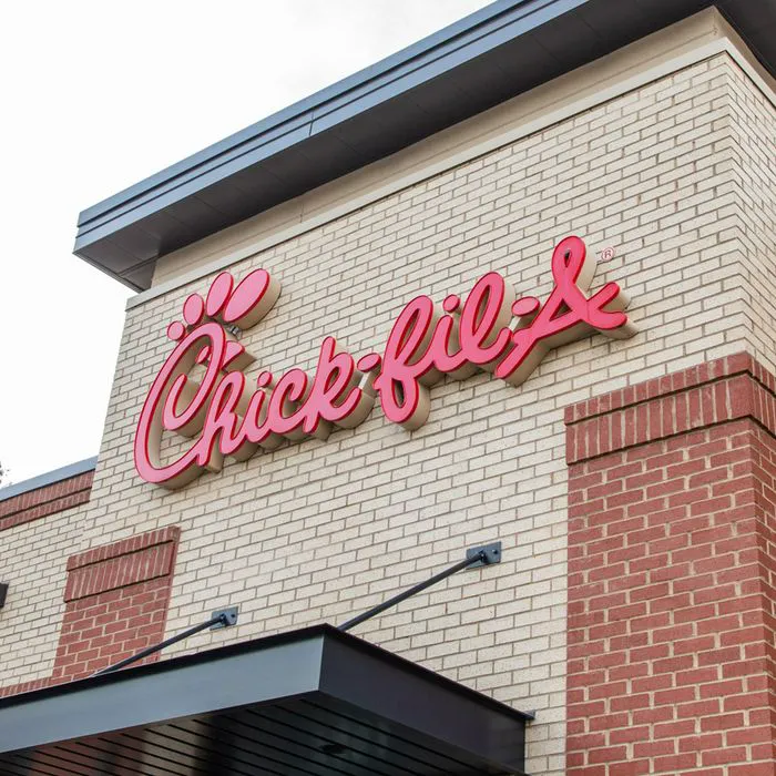 Chick-fil-A Just Dropped A New Lemonade Flavor Today And Customers Are ...