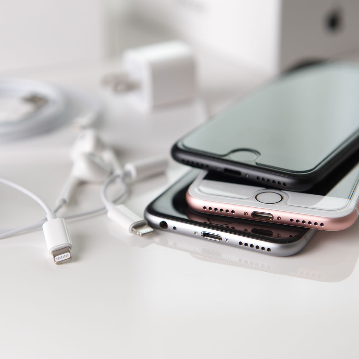 These iPhone Accessories Are Actually Ruining Your Phone, Experts Warn ...