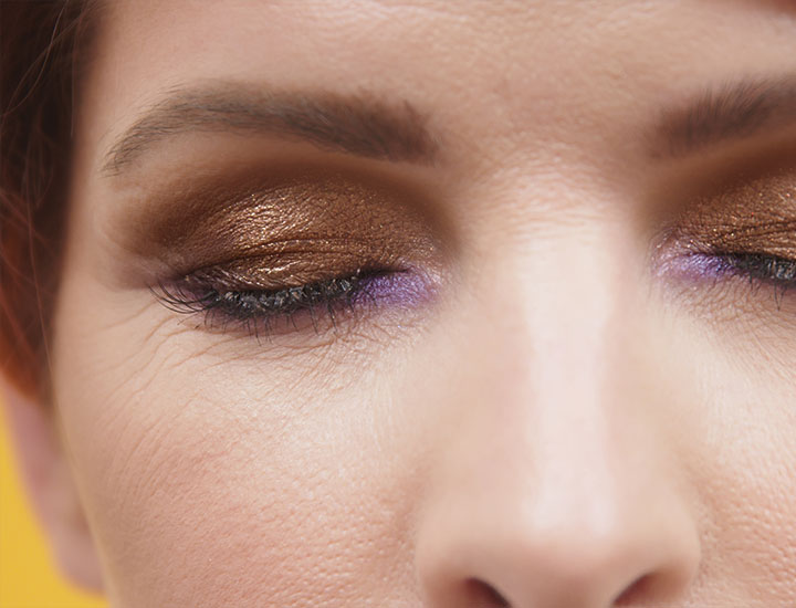 MUAs Say These Are The Worst Eye Shadow Mistakes That Accentuate Fine ...