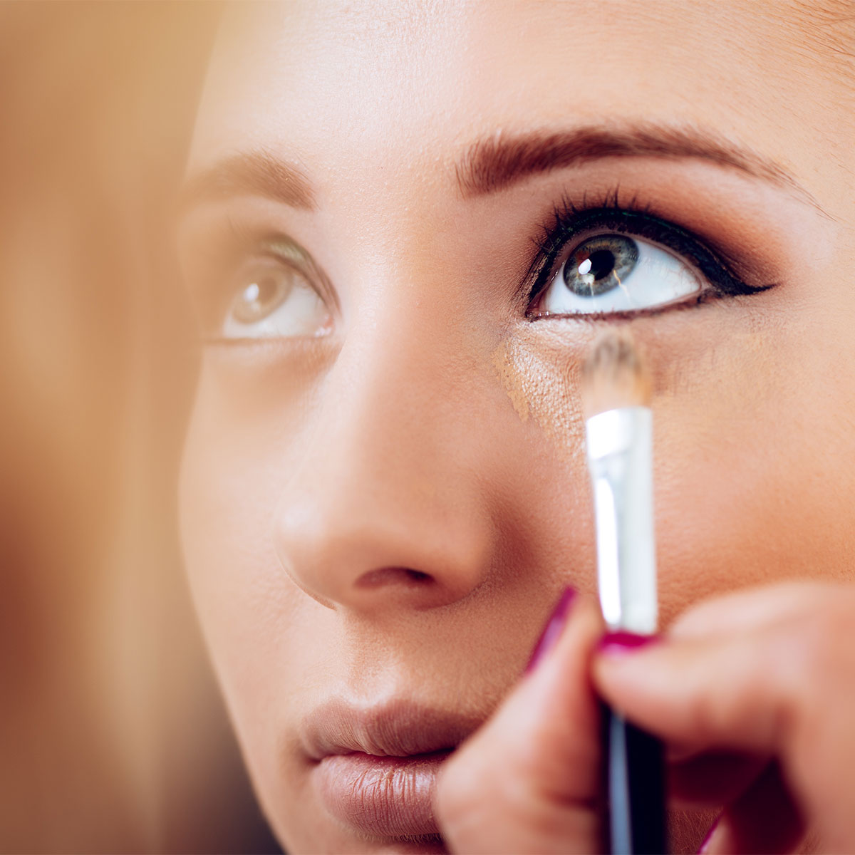 How To Use Concealer Makeup