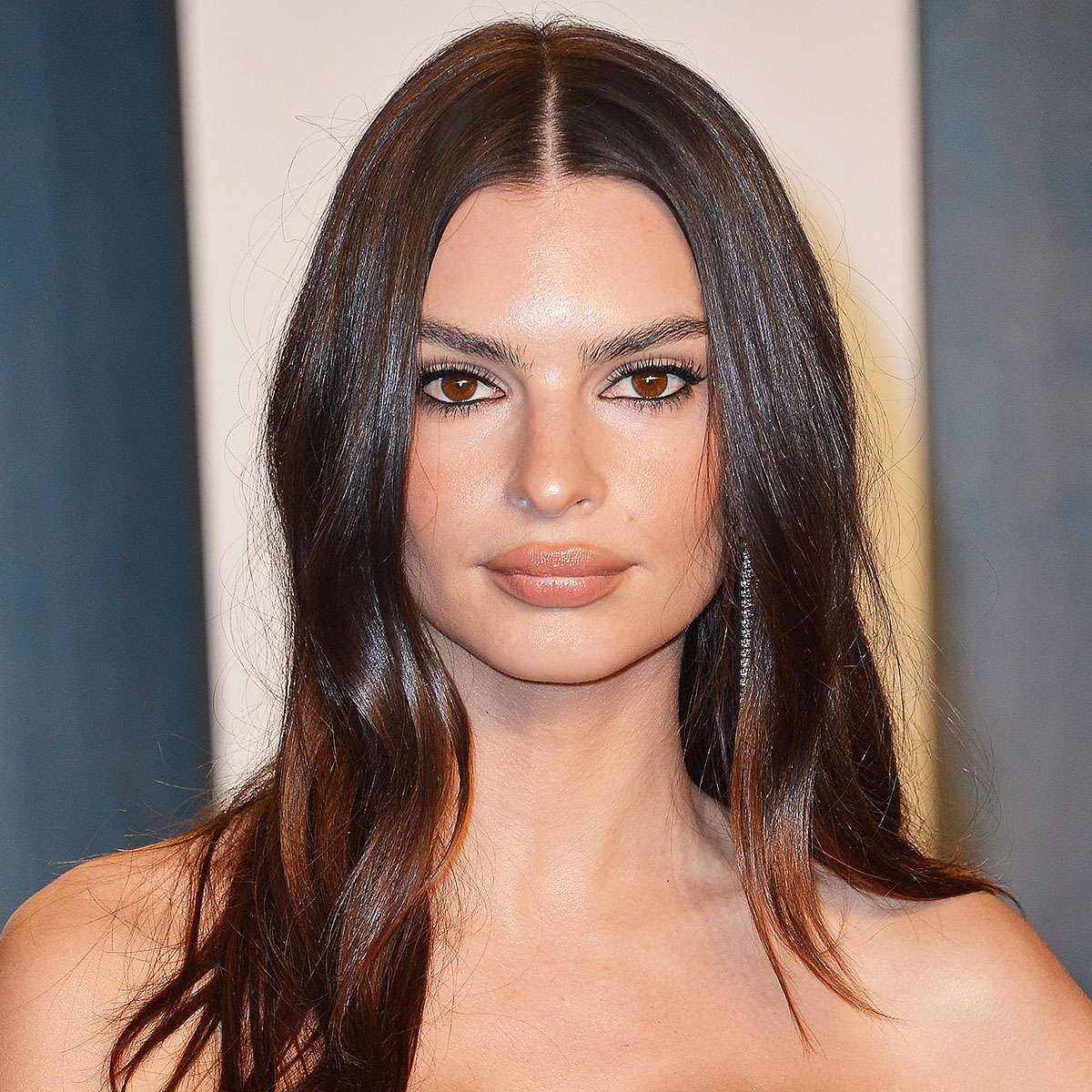Emily Ratajkowski’s Backless String Crochet One-Piece Isn’t For The ...