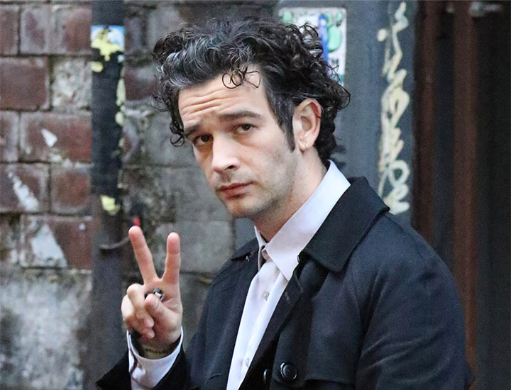 Taylor Swift Breaks Down Crying During Concert Following Matty Healy ...