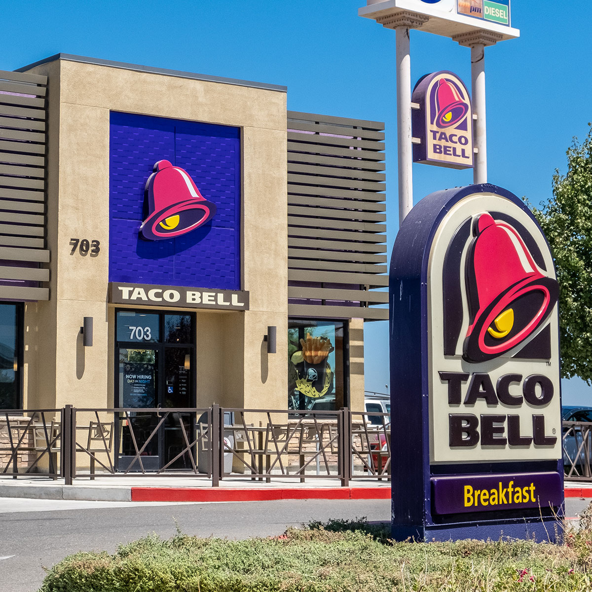Taco Bell Fans Are Calling Orders A ‘Rip-Off’ Due To Alleged ...